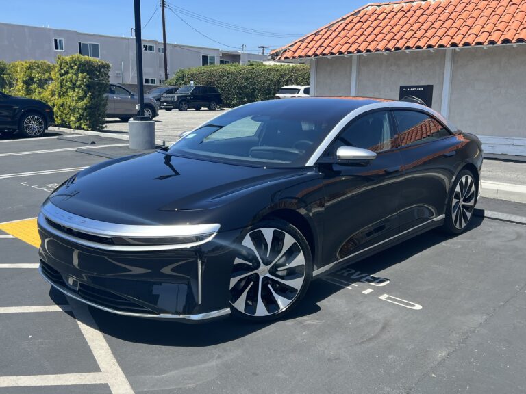 Lucid Motors Delivering First Quantum Grey Lucid Air EVs - Lucid Insider